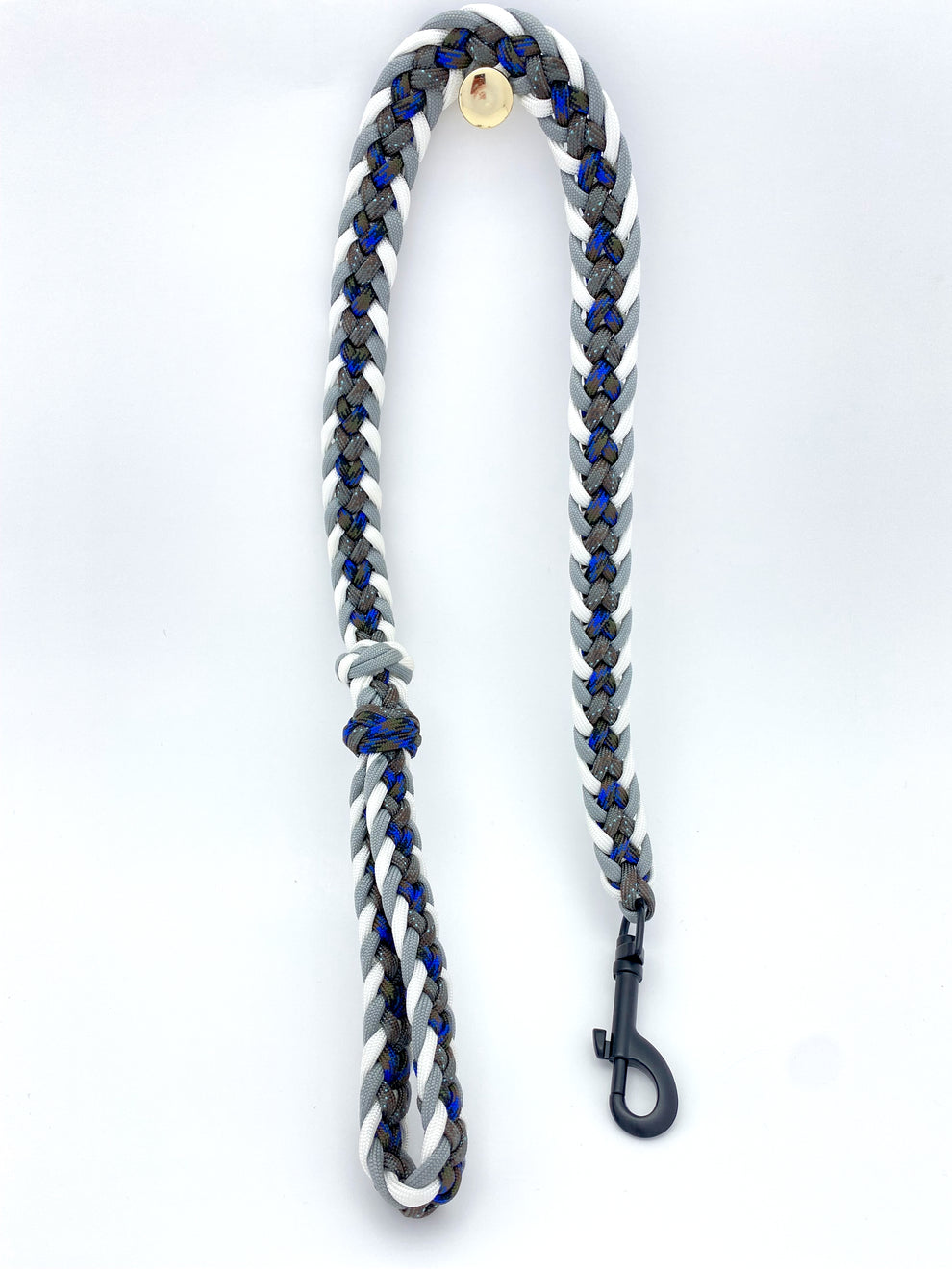 Custom Flat Braid Paracord Leash – North Creek Paracord