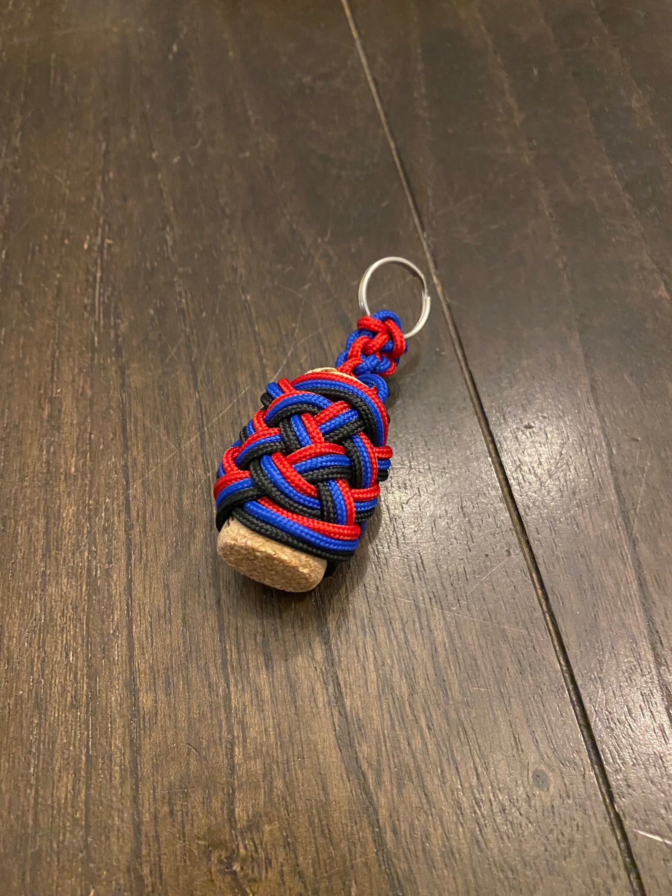 Custom Floating Paracord Key Chain – North Creek Paracord